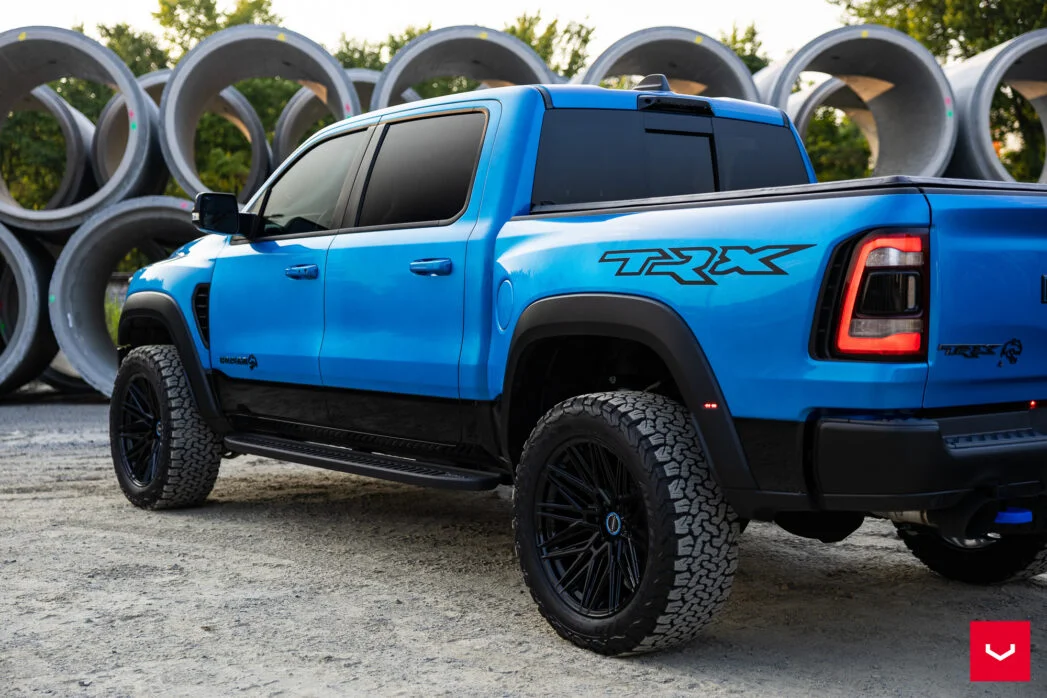 RAM-TRX-Hybrid-Forged-Series-HF6-5-©-Vossen-Wheels-2023-976-1047x698 ...