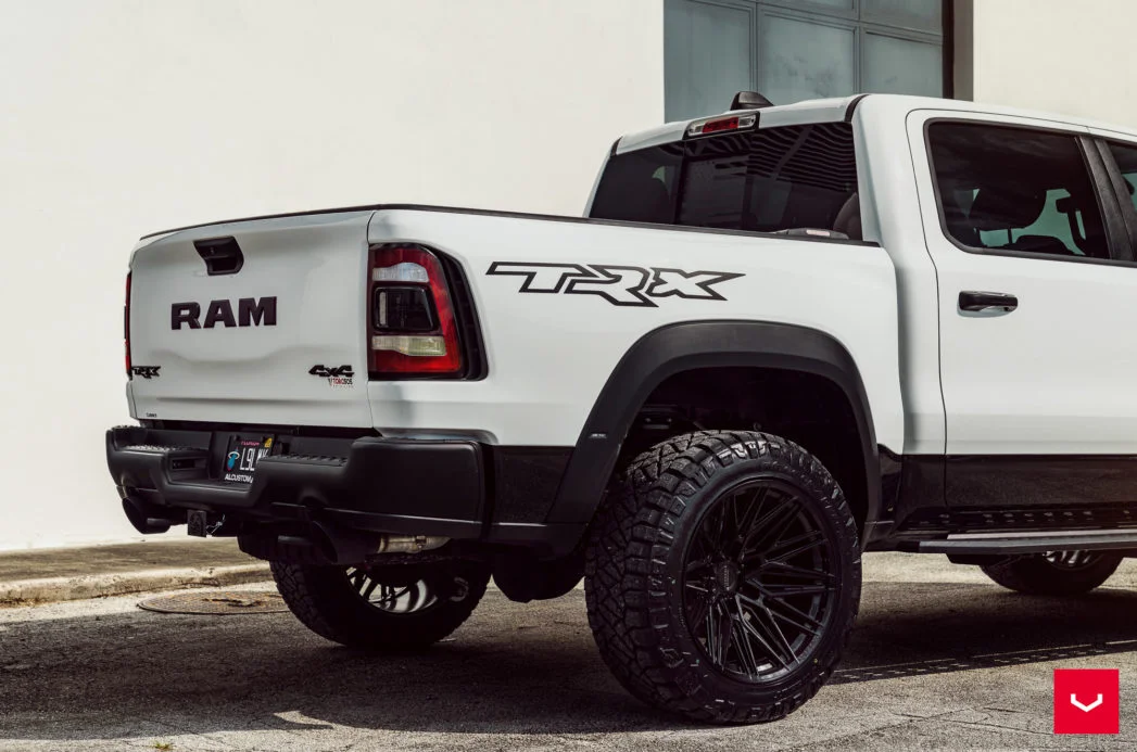 RAM-TRX-Hybrid-Forged-Series-HF6-5-Ultra-Deep-©-Vossen-Wheels-2022-1013 ...