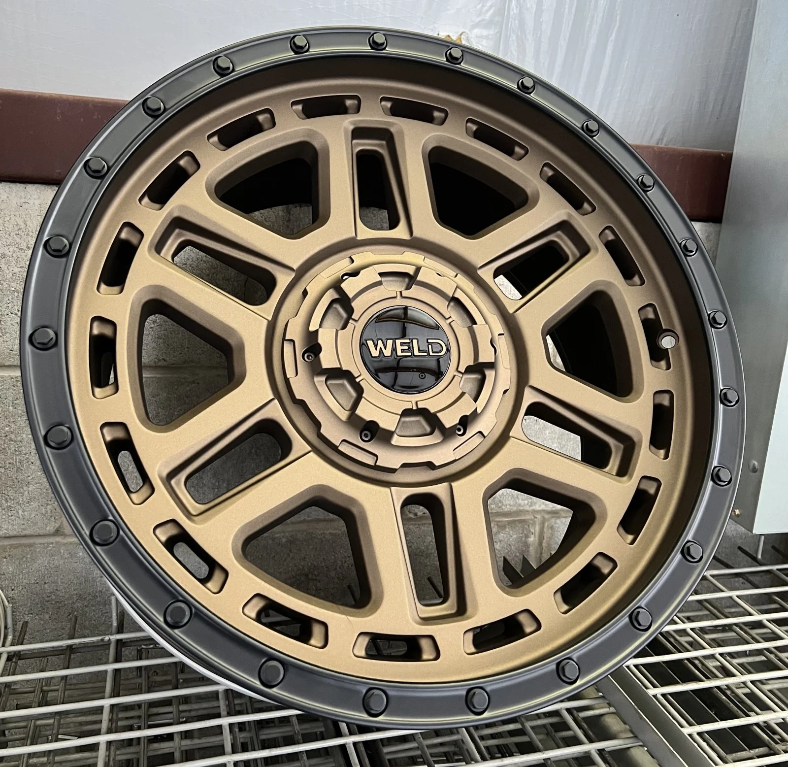 WELD Crux Satin Bronze Wheel : Satin Black Lip | 20x9 | Ram TRX | +0 ...